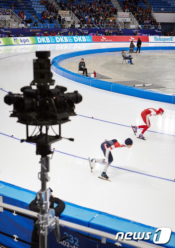 SKT, MWC2017서 초고화질 ‘360 Live VR’ 공개 - 뉴스1