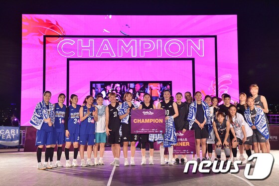 KDB생명, 'WKBL 3대3 토너먼트 트리플잼' 우승 - 뉴스1