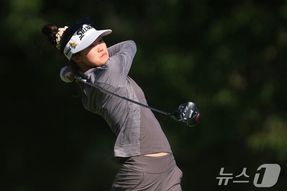 [포토]호주 그레이스 김, 마이어 LPGA 2R 티샷 - 뉴스1